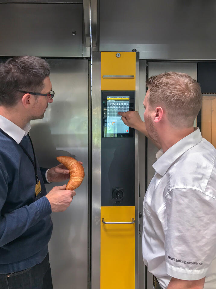 MIWE roll-in e+ 3.0 | Stikkenofen der Extraklasse